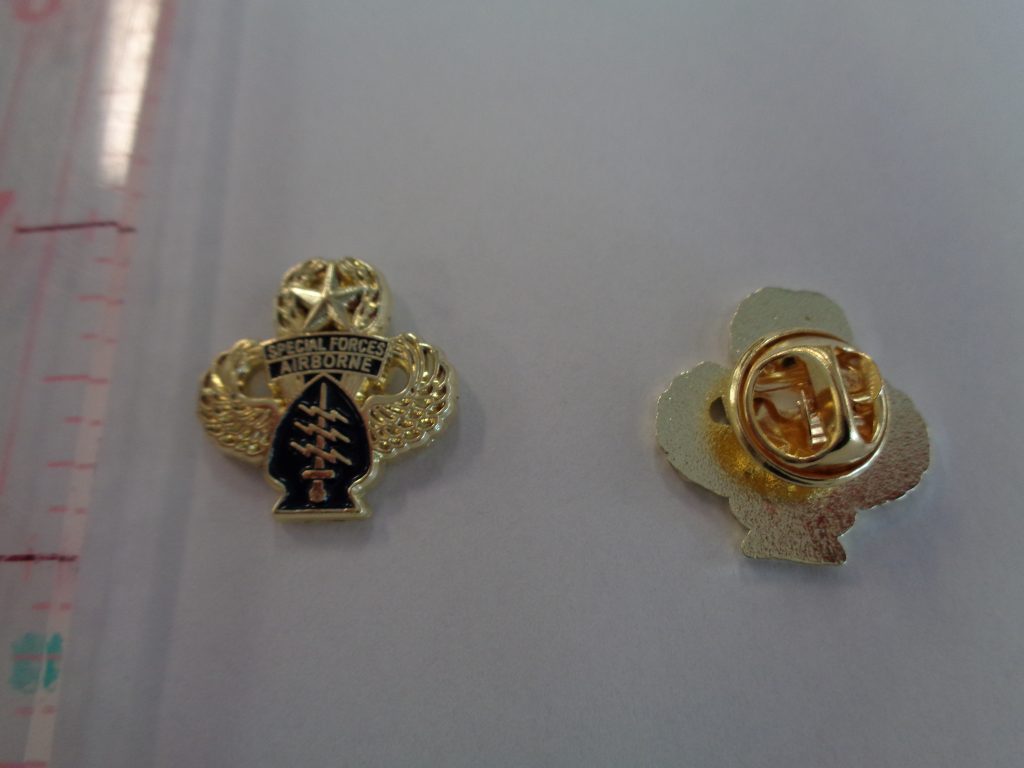 Special Forces with Airborne Master Wing Pin – MACV-SOG